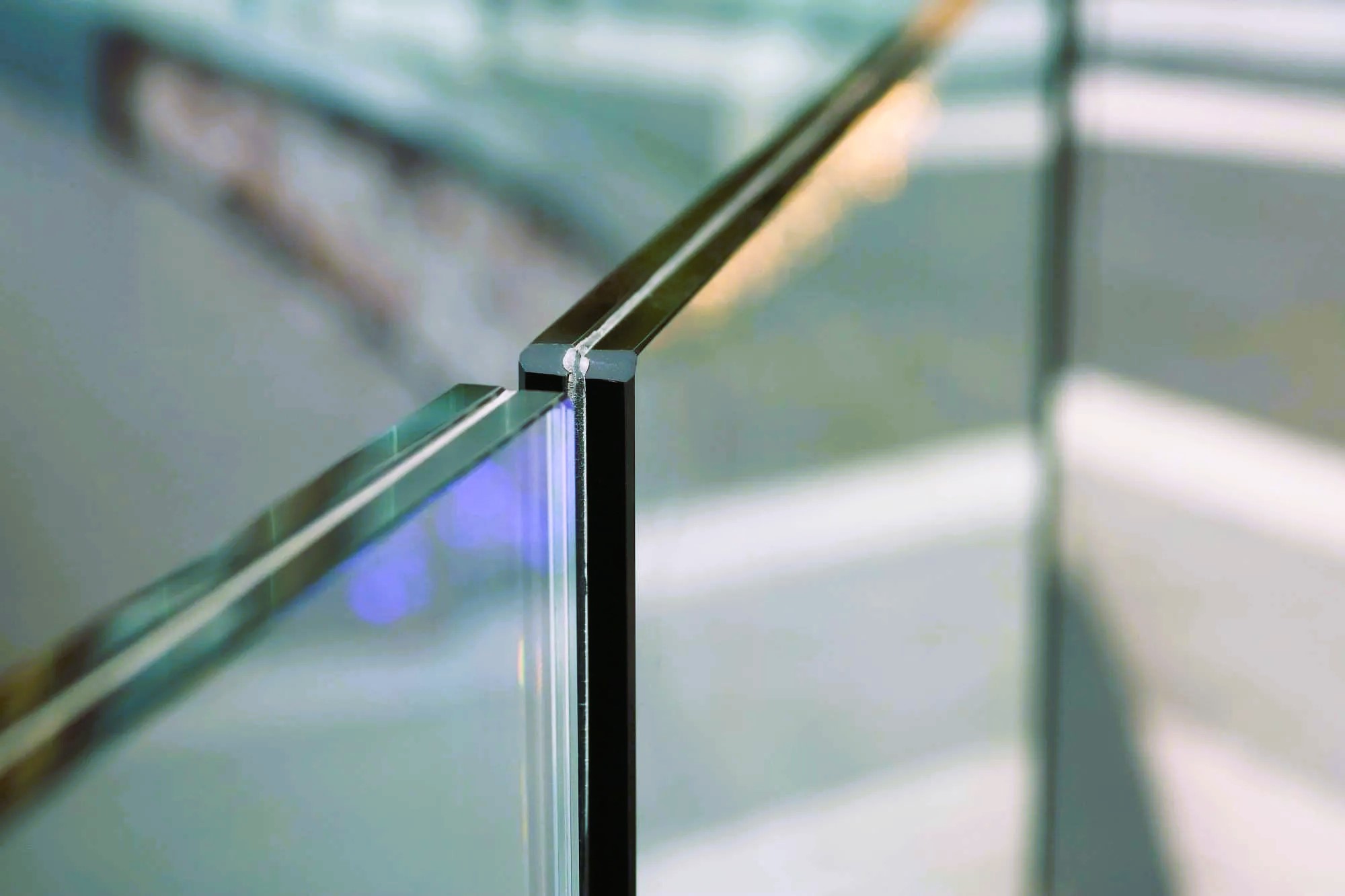 Exploring Laminated Glass: Applications and Design Possibilities ...